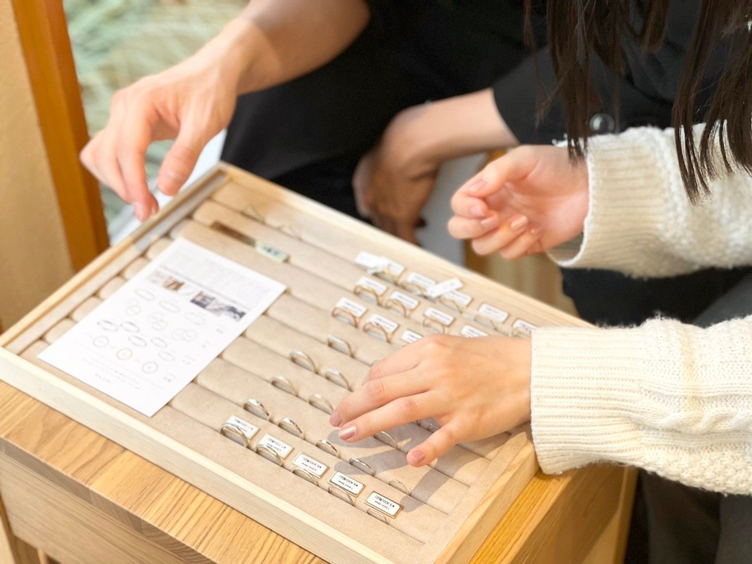 浅草デートの新定番！世界にひとつだけの指輪作り体験ができる「nane tokyo 浅草店」をご紹介 | RETRIP[リトリップ]