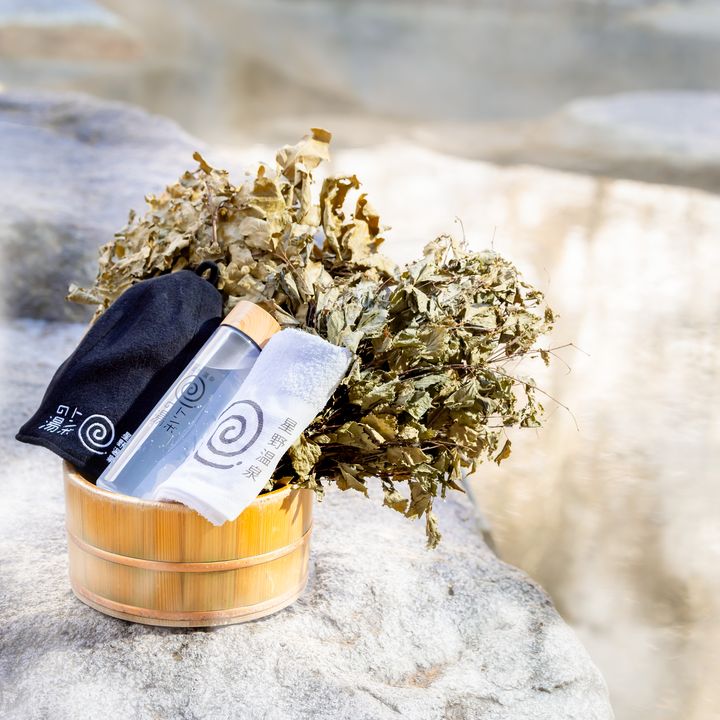 【星野温泉 トンボの湯】森をのぞむサウナとウィスキングでととのう真冬の極上体験！「トンボのサウナDAY&サウナWEEK」開催 | RETRIP ...