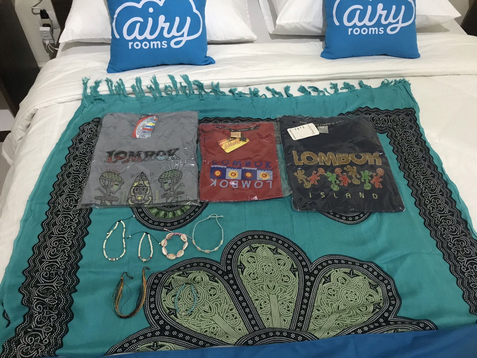 SASAKU LOMBOK MERCHANDISE | RETRIP[リトリップ]